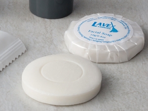 Lavex 0.4 oz. Hotel and Motel Round Wrapped Face Soap - 1000/Case