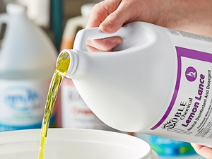 Noble Chemical 1 Gallon / 128 oz. Lemon Lance Lemon Concentrated ...