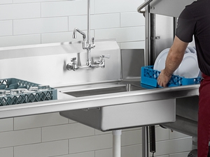 Regency 16 Gauge 5' Soiled / Dirty Dish Table - Right Drainboard