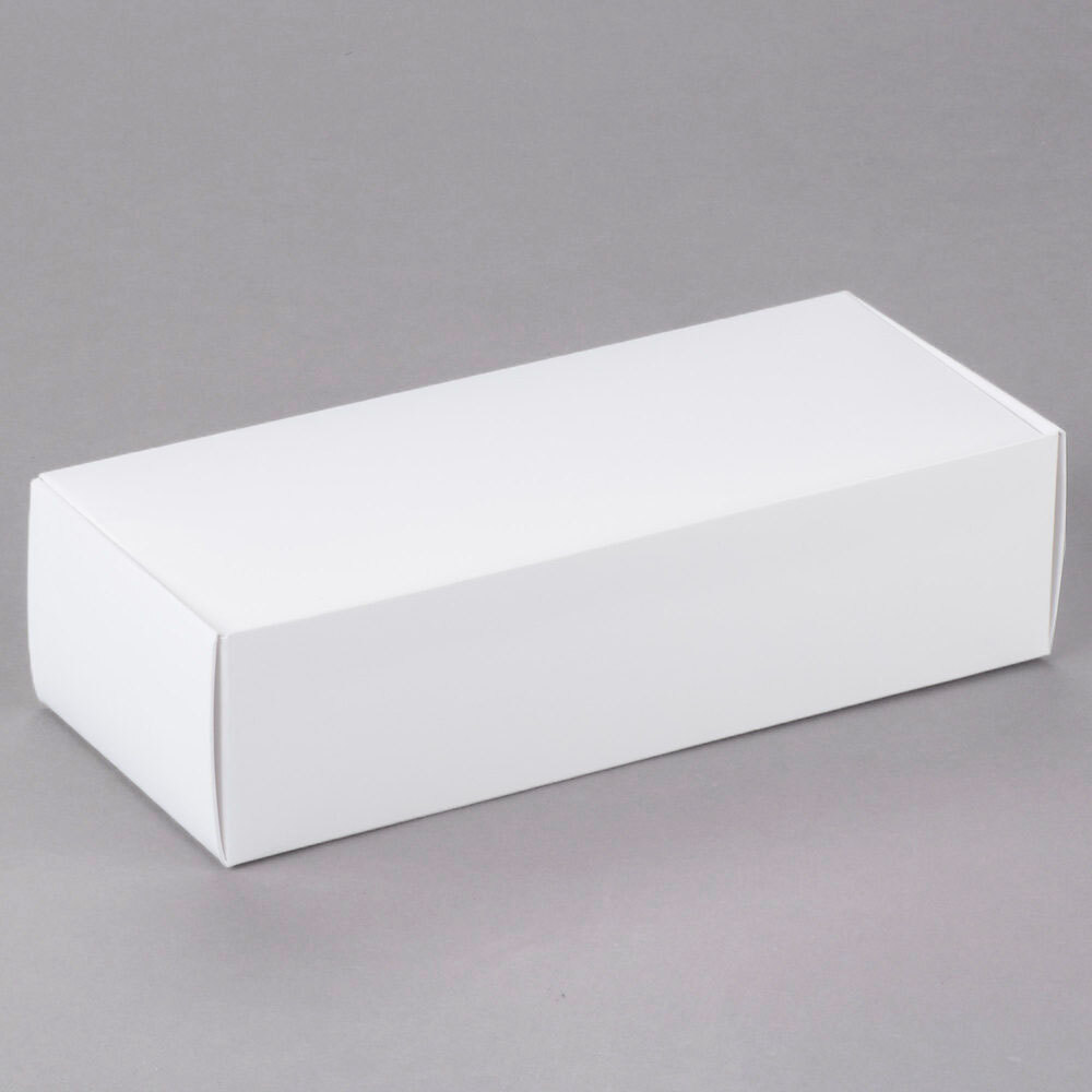 8 7/8" x 3 3/4" x 2 3/8" White 1-Piece 2 lb. Candy Box - 25/Pack