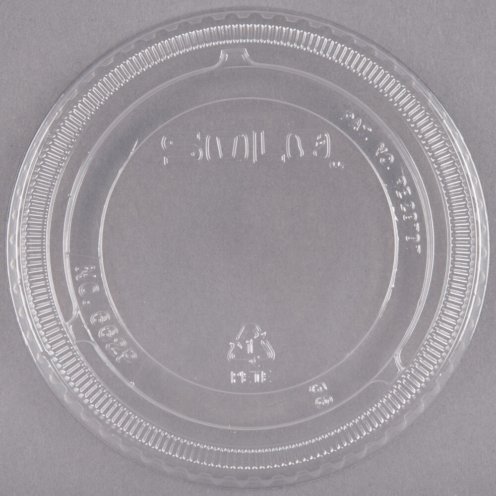 Solo Ultra Clear™ 662TP Clear No Slot Plastic Lid - 100/Pack
