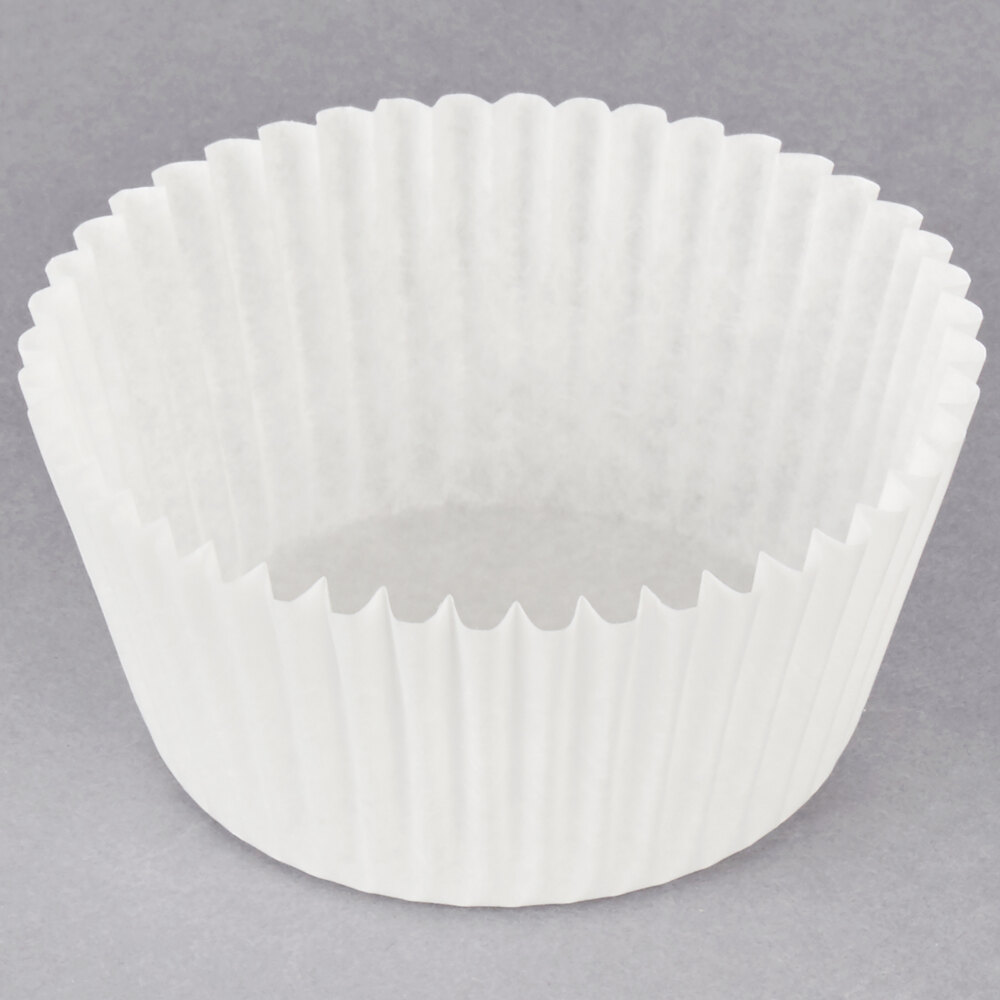 Hoffmaster 2 1/4" x 1 3/8" White Fluted Baking Cup - 10,000/Case