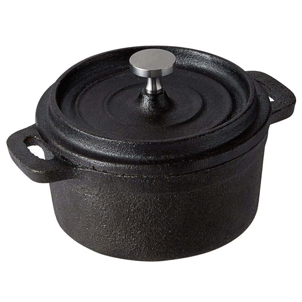 Valor 8 oz. Pre-Seasoned Mini Cast Iron Pot with Cover