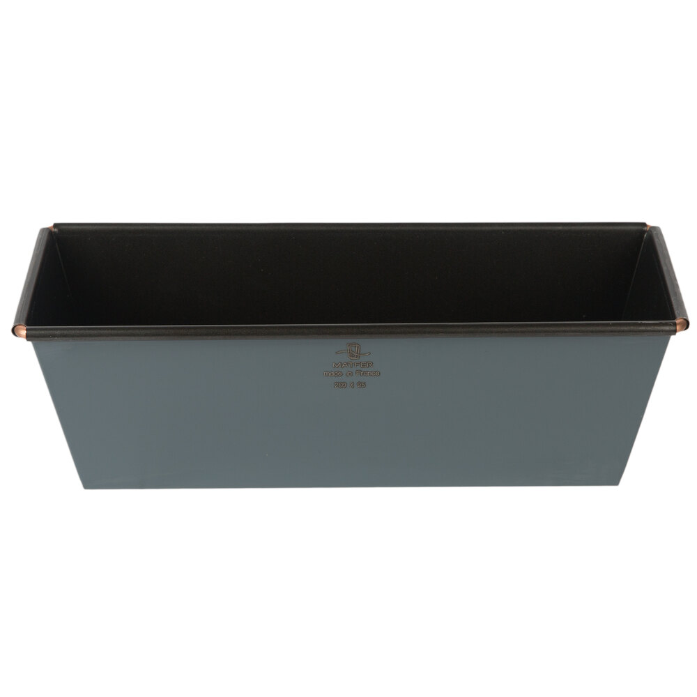 Matfer Bourgeat 331099 Exopan Steel 2.1 lb. Non-Stick Flared Bread Loaf ...