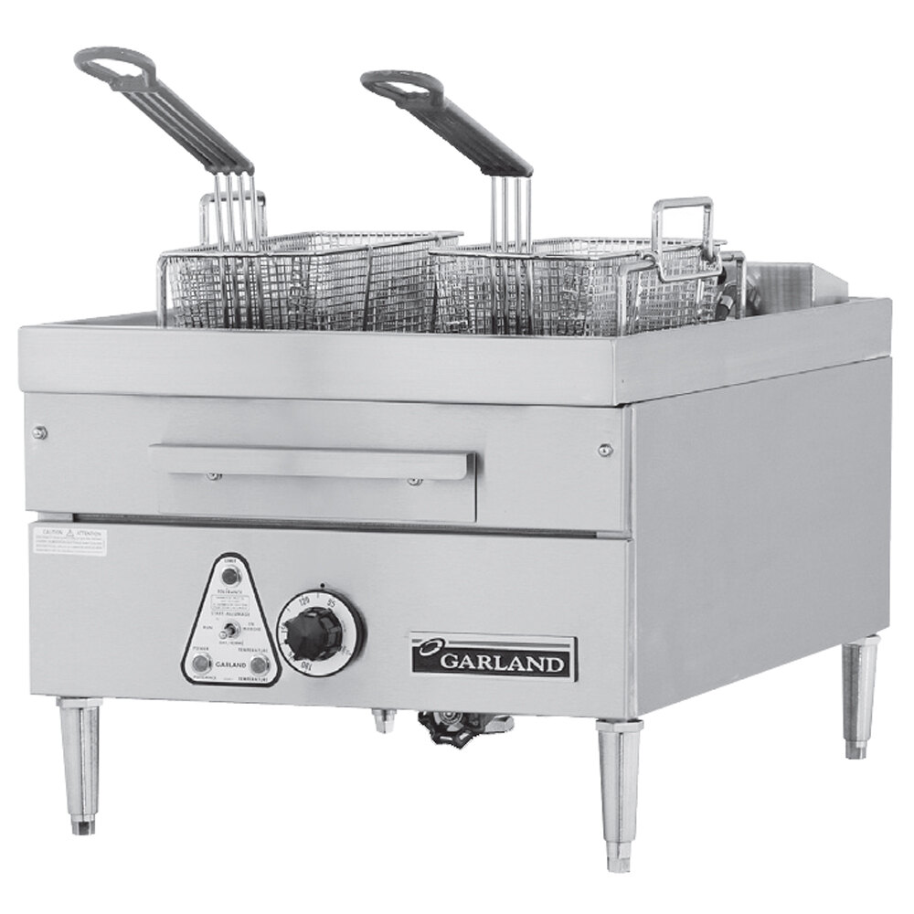 Garland E24-31SF 30 lb. Countertop Electric Super Deep Fryer - 240V, 3 ...