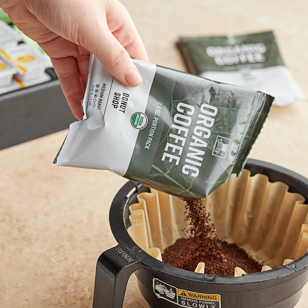 Crown Beverages Organic Donut Shop Coffee Packet 2.5 oz. - 24/Case