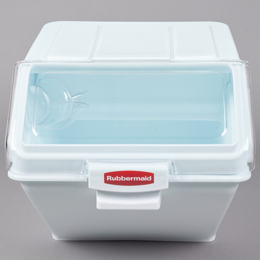 Rubbermaid Storage Bins