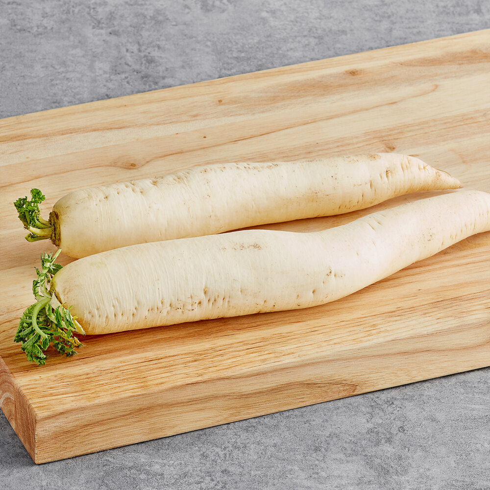 Fresh Daikon Radish 40 lb.