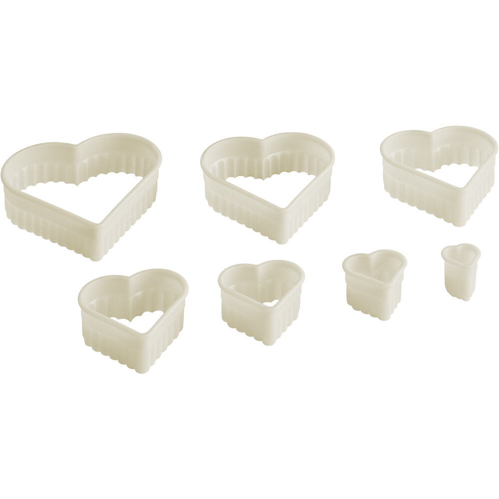 Mercer Culinary 7-Piece Nylon Heart Cutter Set M35506