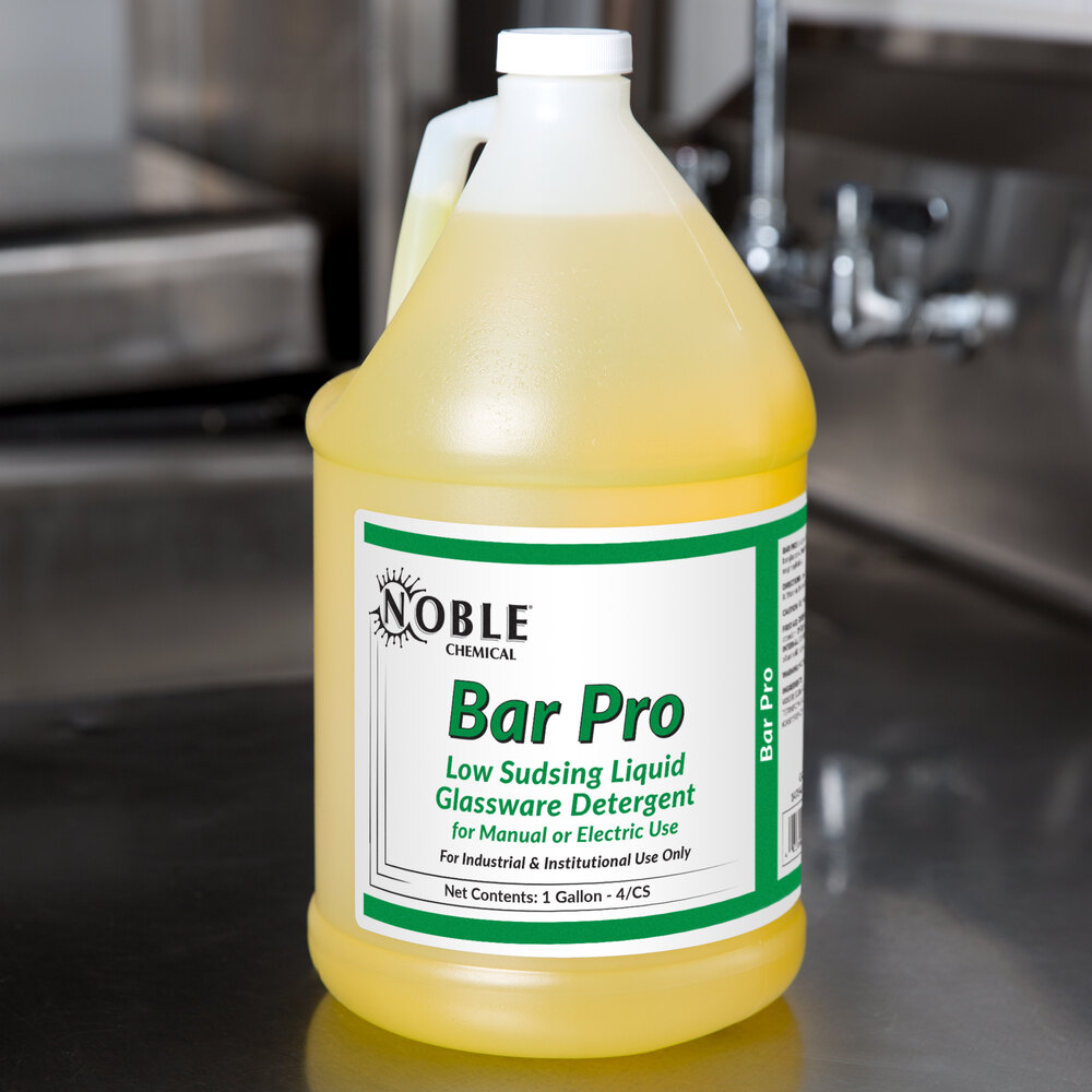 Noble Chemical Bar Pro 1 Gallon / 128 oz. Concentrated Low Sudsing ...