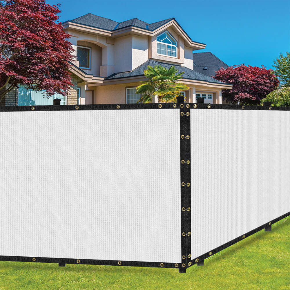 SEALTECH 6' x 20' White Heavy-Duty Polyethylene Mesh Privacy Fence ...