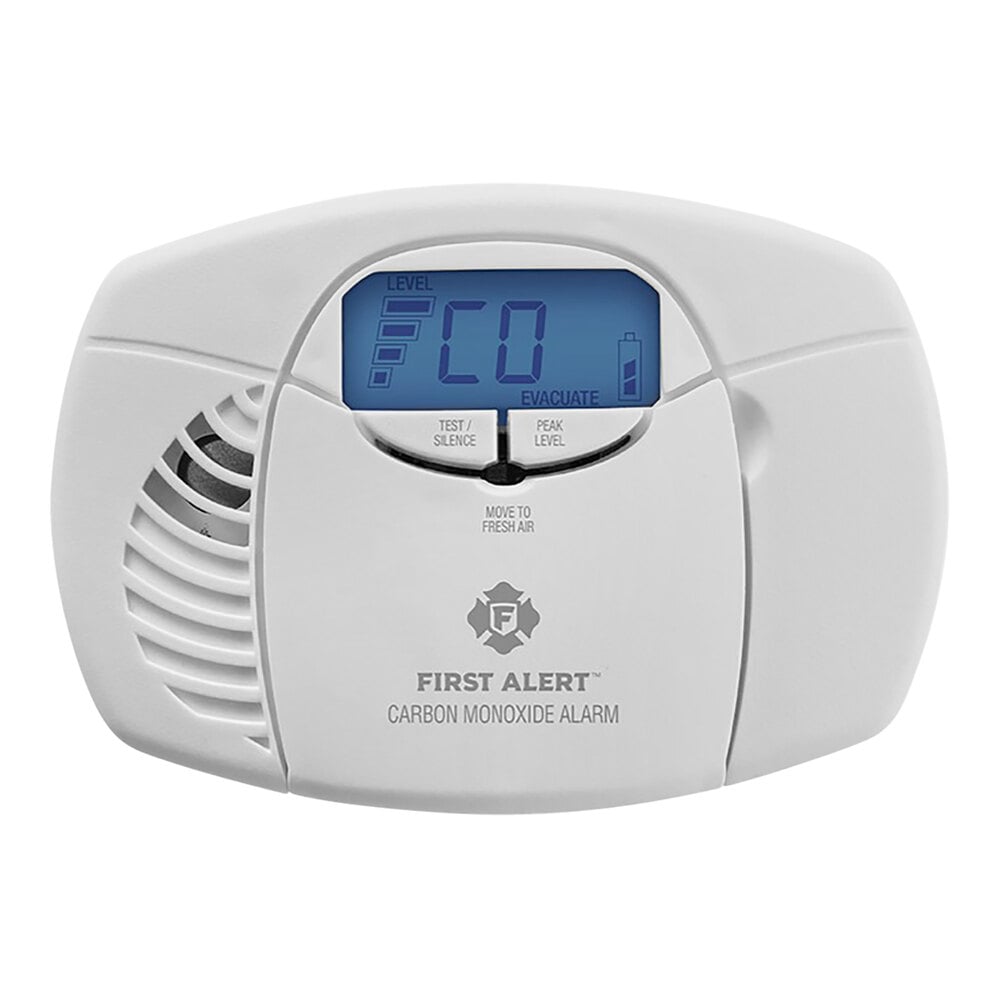 First Alert Battery-Operated Carbon Monoxide Alarm with Digital Display ...
