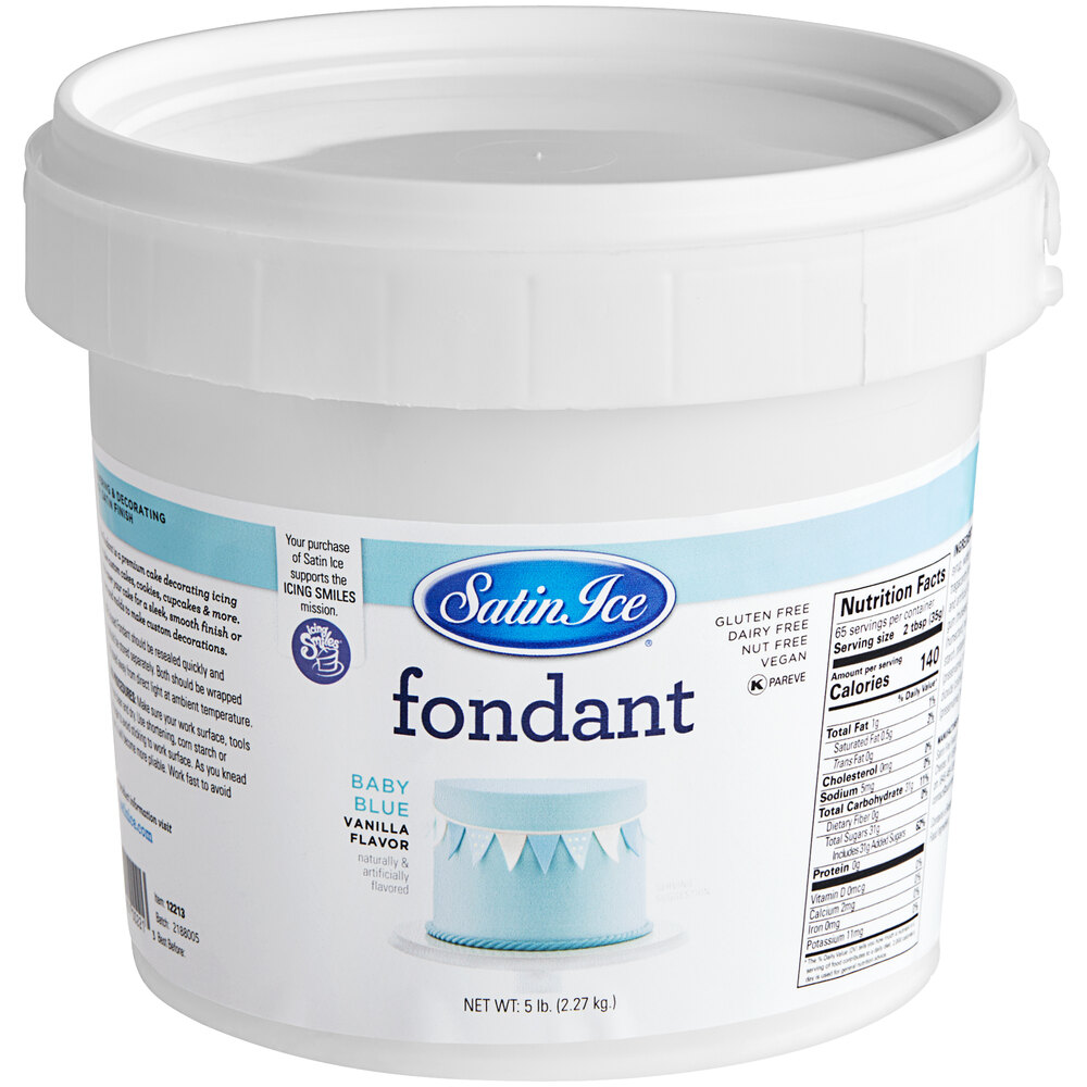 Satin Ice 5 lb. Baby Blue Vanilla Rolled Fondant Icing - 8/Case