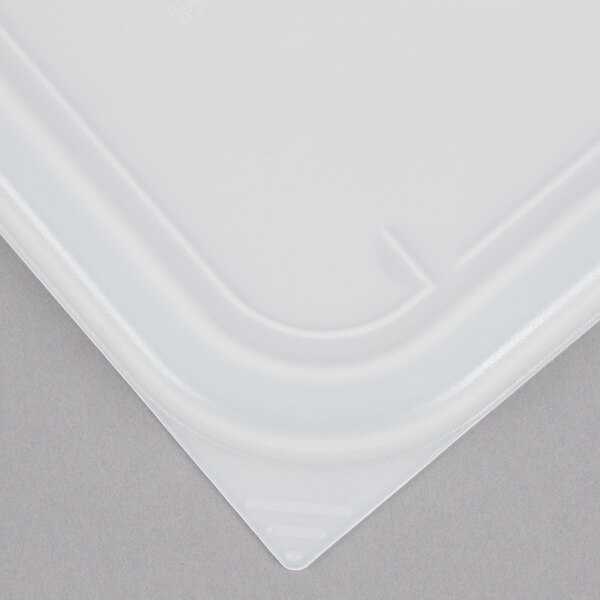 Rubbermaid 12, 18, and 22 Qt. White Square Polyethylene Food Storage ...