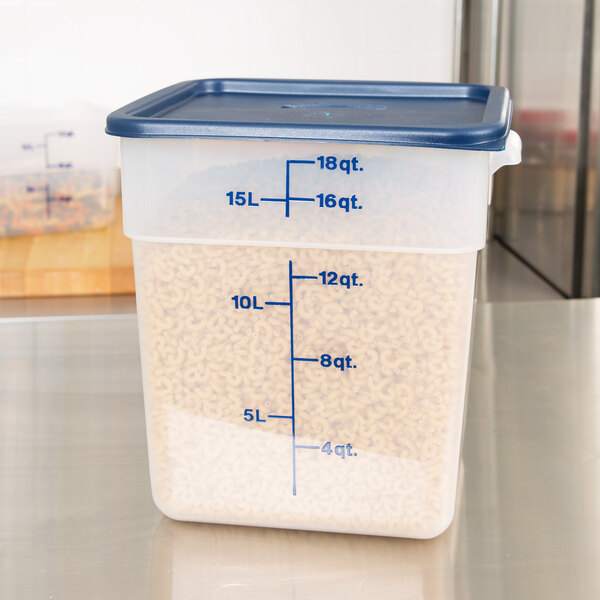 Cambro CamSquares® 18 Qt. Translucent Square Polypropylene Square Food Storage Container
