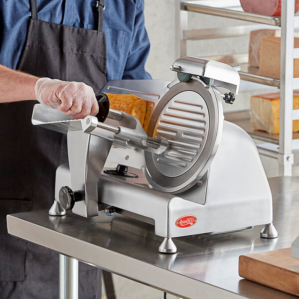 Avantco SL309 9" Manual Gravity Feed Meat Slicer - 1/4 hp