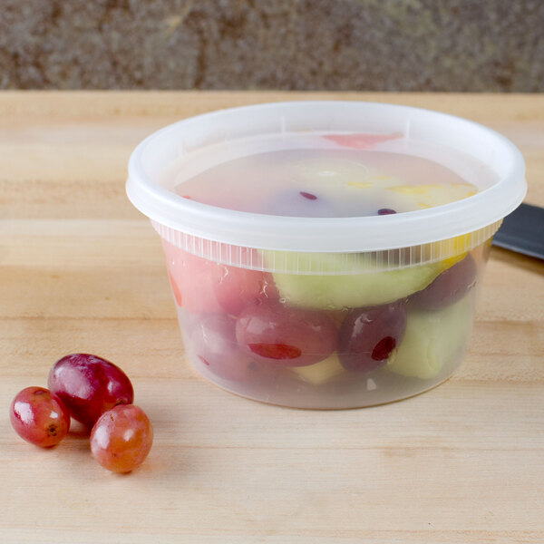 Pactiv/Newspring YL2512 12 oz. Translucent Round Deli Container Combo ...