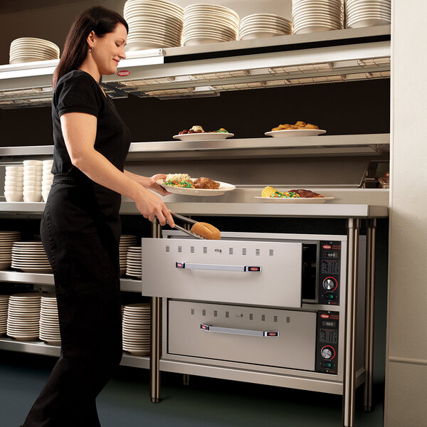 Hatco HDW-2 Freestanding Two Drawer Warmer - 240V, 900W