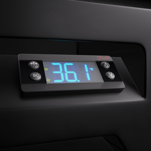 Beverage-Air MMR49HC-1-B MarketMax 52" Black Refrigerated Glass Door ...