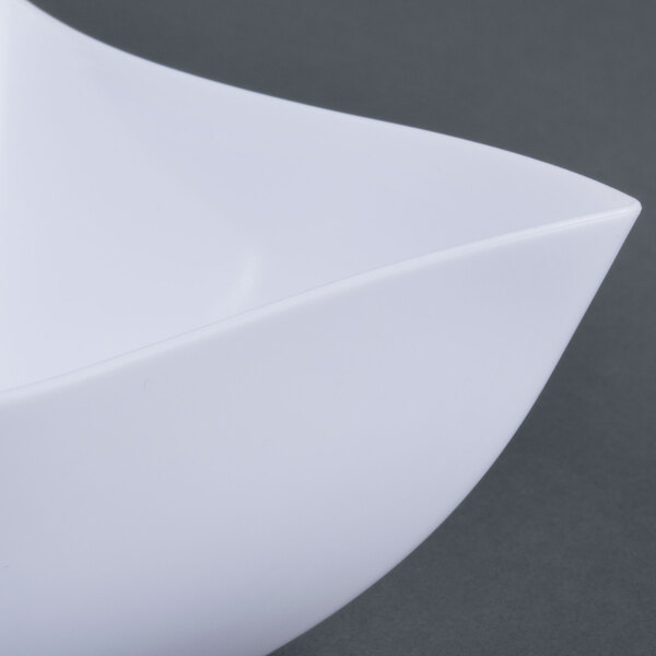 Fineline 116-WH Wavetrends 16 oz. White Plastic Bowl - 80/Case