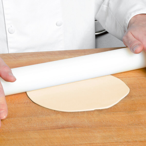 Satin Ice 20 lb. Ivory Vanilla Rolled Fondant Icing