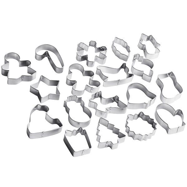 Wilton Holiday Cookie Cutter Set - 18-pieces
