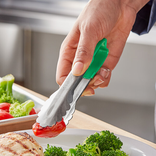 Vollrath 4780670 Jacob's Pride 6" Stainless Steel Scalloped Tongs with ...