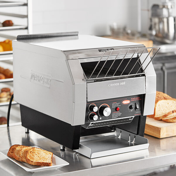 Hatco TQ-800H Toast Qwik Conveyor Toaster - 3" Opening, 208V