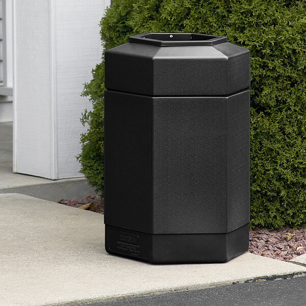 Commercial Zone 737101 PolyTec 30 Gallon Black Hexagonal Waste ...
