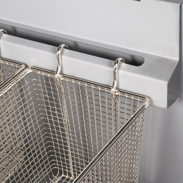 Vulcan LG400-2 45-50 lb. Liquid Propane Floor Fryer - 120,000 BTU