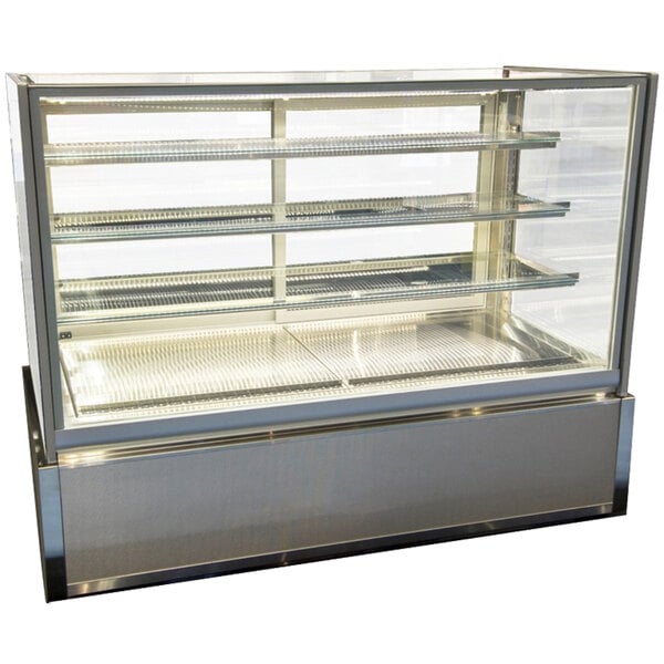 Federal Industries ITD6034-B18 Italian Series 60" Dry Bakery Display Case