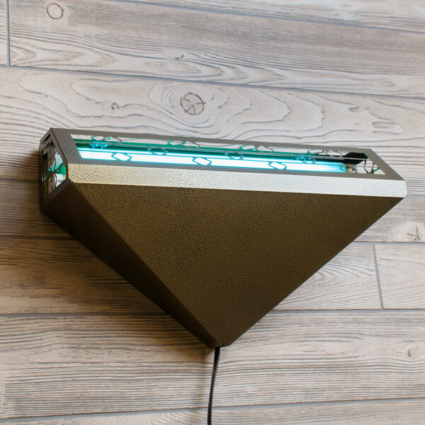 Curtron PEST PRO 150 Gold Insect Trap Wall Sconce, 1800 sq. ft ...