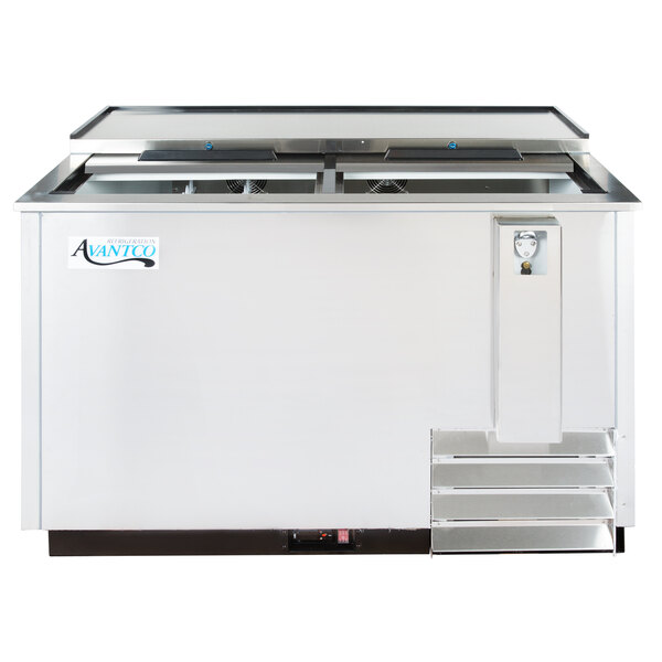Avantco HBB-50-HC-S 50" Stainless Steel Horizontal Bottle Cooler