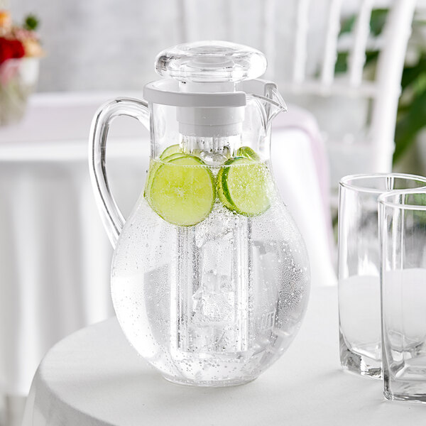 Tablecraft 319 2 Qt. Polycarbonate Pitcher with Ice Core