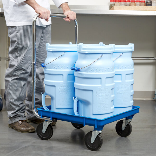 Vollrath Traex® Safety Mate 100lb. Ice Tote Transport Set with 4 Ice ...