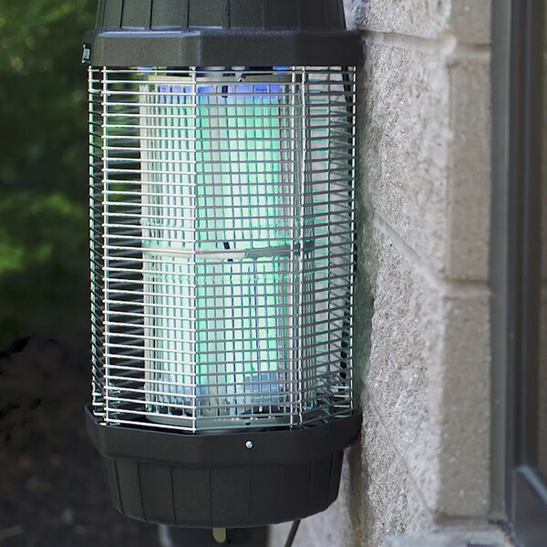 Zap N Trap Plastic Outdoor Insect Trap / Bug Zapper - 150W
