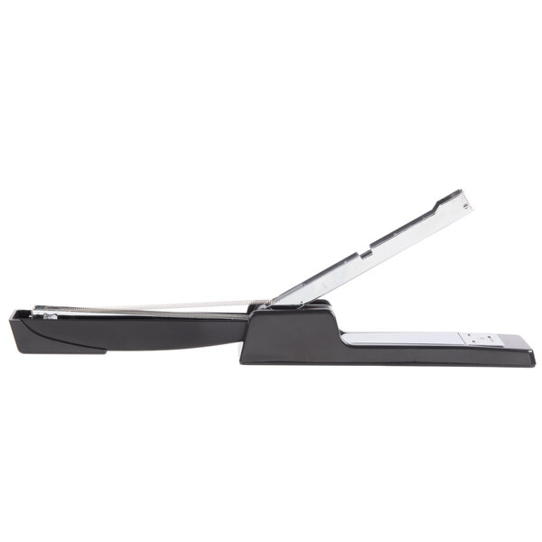 Universal UNV43128 15 Sheet Black Classic Full Strip Desktop Stapler