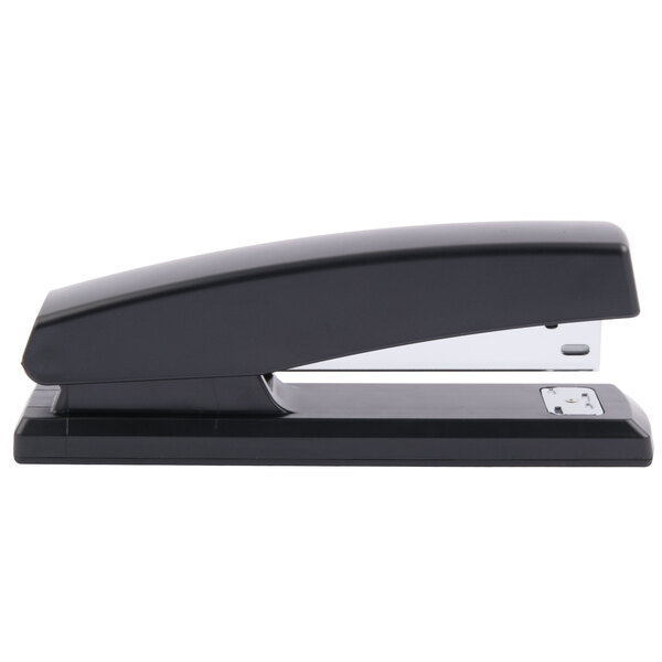 Universal UNV43118 20 Sheet Black Full Strip Desktop Stapler