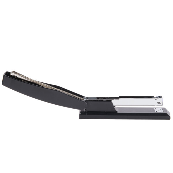 Universal UNV43118 20 Sheet Black Full Strip Desktop Stapler