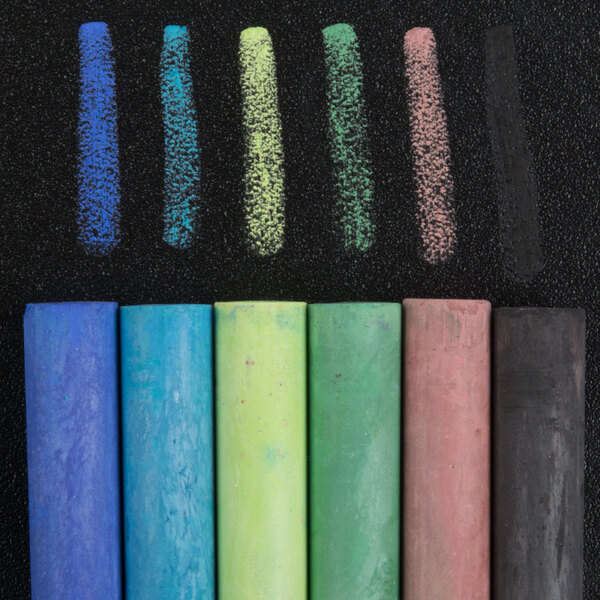 Crayola 510403 12 Assorted Colors Drawing Chalk - 12/Box | Crayola ...