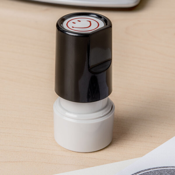 Universal UNV10080 3/4" Round Red Pre-Inked Smile Face Stamp