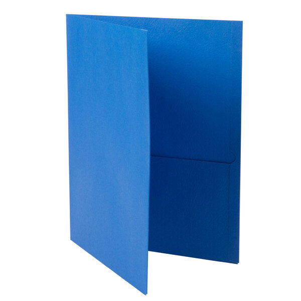 Universal UNV56601 Letter Size 2-Pocket Embossed Paper Pocket Folder, Light Blue - 25/Box