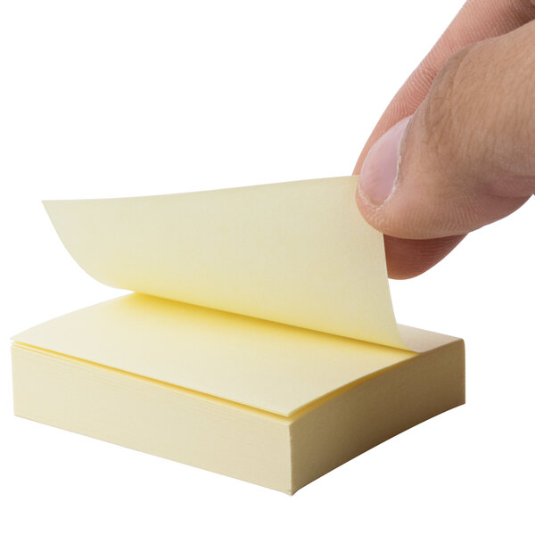 Universal UNV35662 1 3/8" x 1 7/8" Yellow Self-Stick Note - 12/Pack