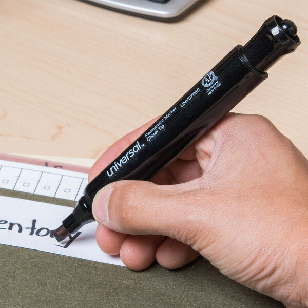 Universal UNV07050 Black Chisel Tip Desk Style Permanent Marker - 36/Box