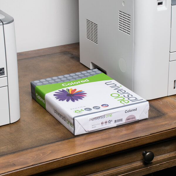 Universal Office UNV11212 8 1/2" x 11" Orchid Ream of 20 lb. Color Copy ...