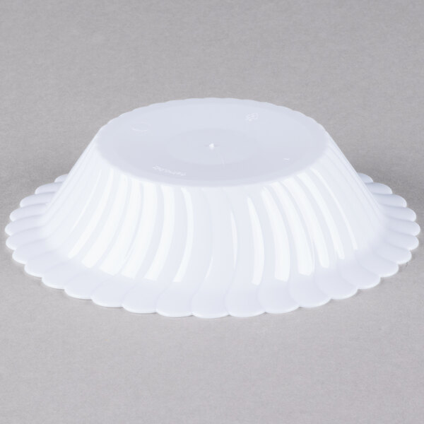 Fineline 211-WH Flairware 10 oz. White Plastic Bowl - 180/Case