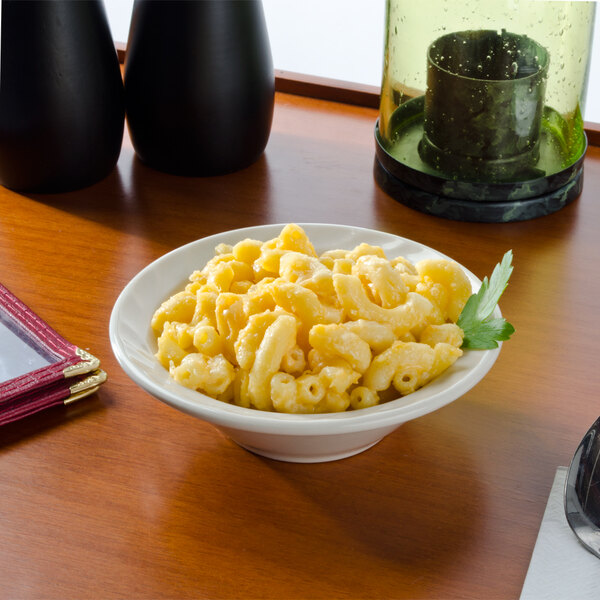 Tuxton MED-046 Meridian 3.5 oz. Eggshell Embossed Swirl Rim China Fruit ...