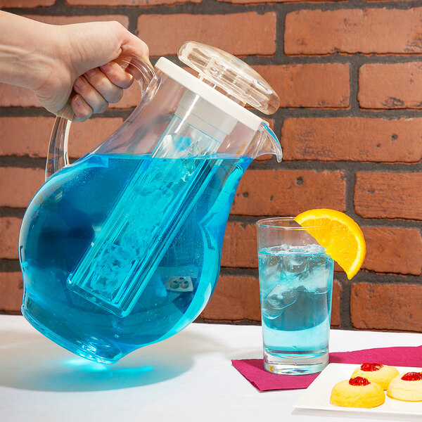 Tablecraft 328 3 Qt. Polycarbonate Pitcher with Ice Core