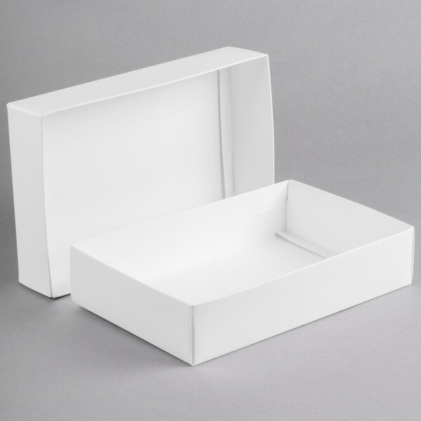 9 3/8" x 6" x 2" 2-Piece 2 lb. White Candy Box - 250/Case
