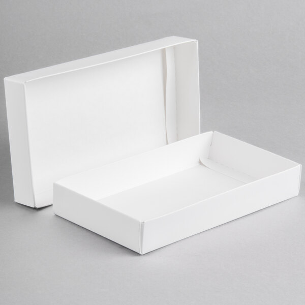 7 3/8" x 4" x 1 1/8" 2-Piece 1/2 lb. White Candy Box - 250/Case